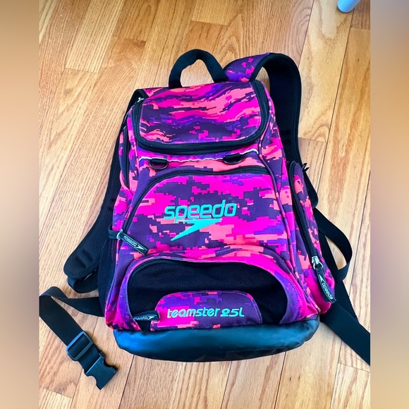 Speedo | Bags | Speedo Teamster 25l Laptop Backpack | Poshmark